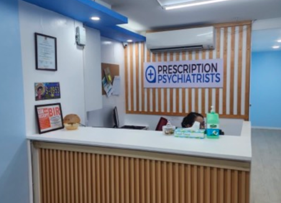 99 square meters office space for sale in State Financing Center ...