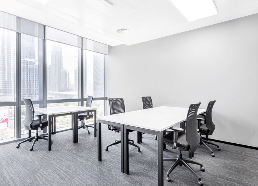 All-inclusive access to lounge in Regus Enterprise Makati | Lamudi.com.ph