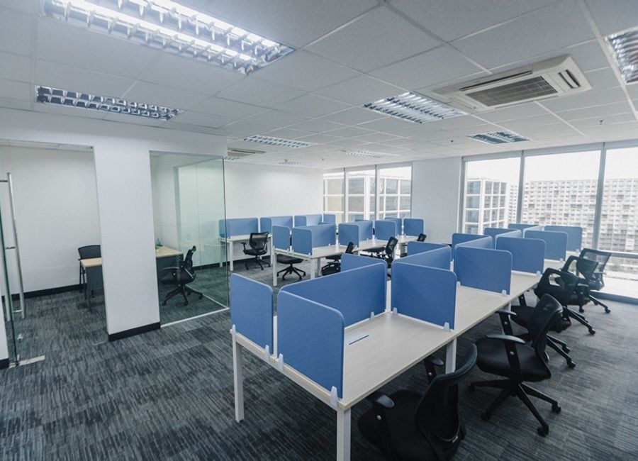 Coworking Seats for Rent at Five E-com, Mall of Asia Complex, Pasay ...