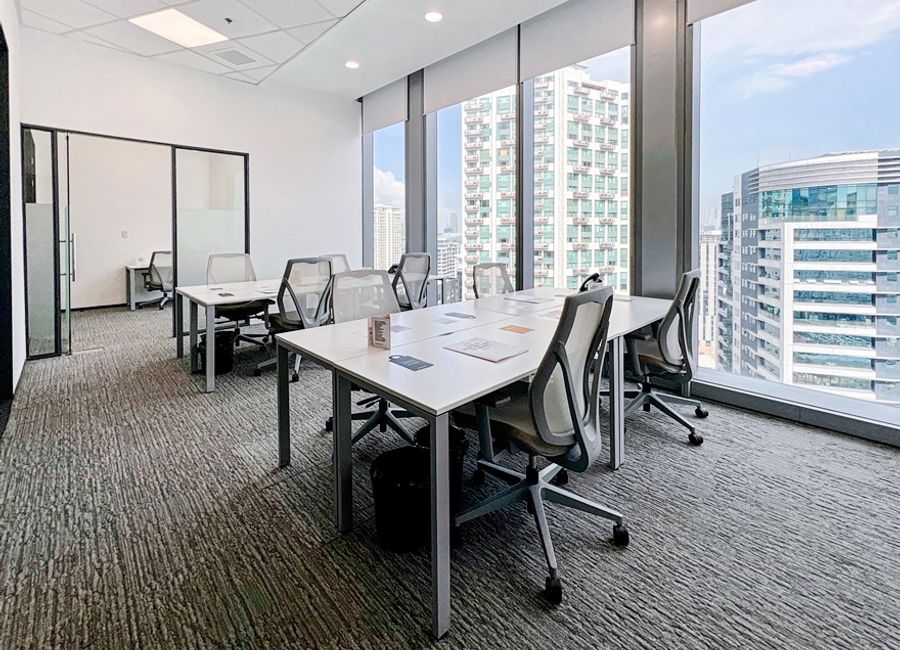 Private office space tailored to your business’ unique needs in Regus ...