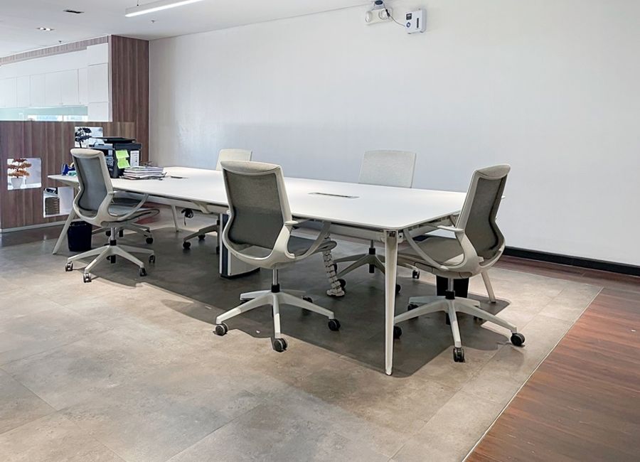 All-inclusive access to lounge in Regus Felcris Centrale | Lamudi.com.ph