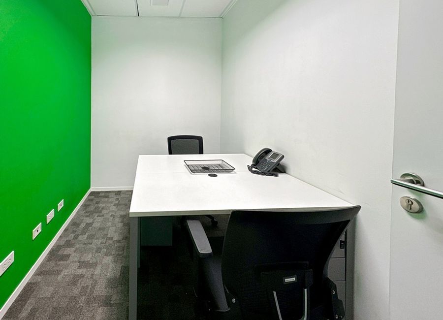 Fully serviced open plan office space for you and your team in Regus ...